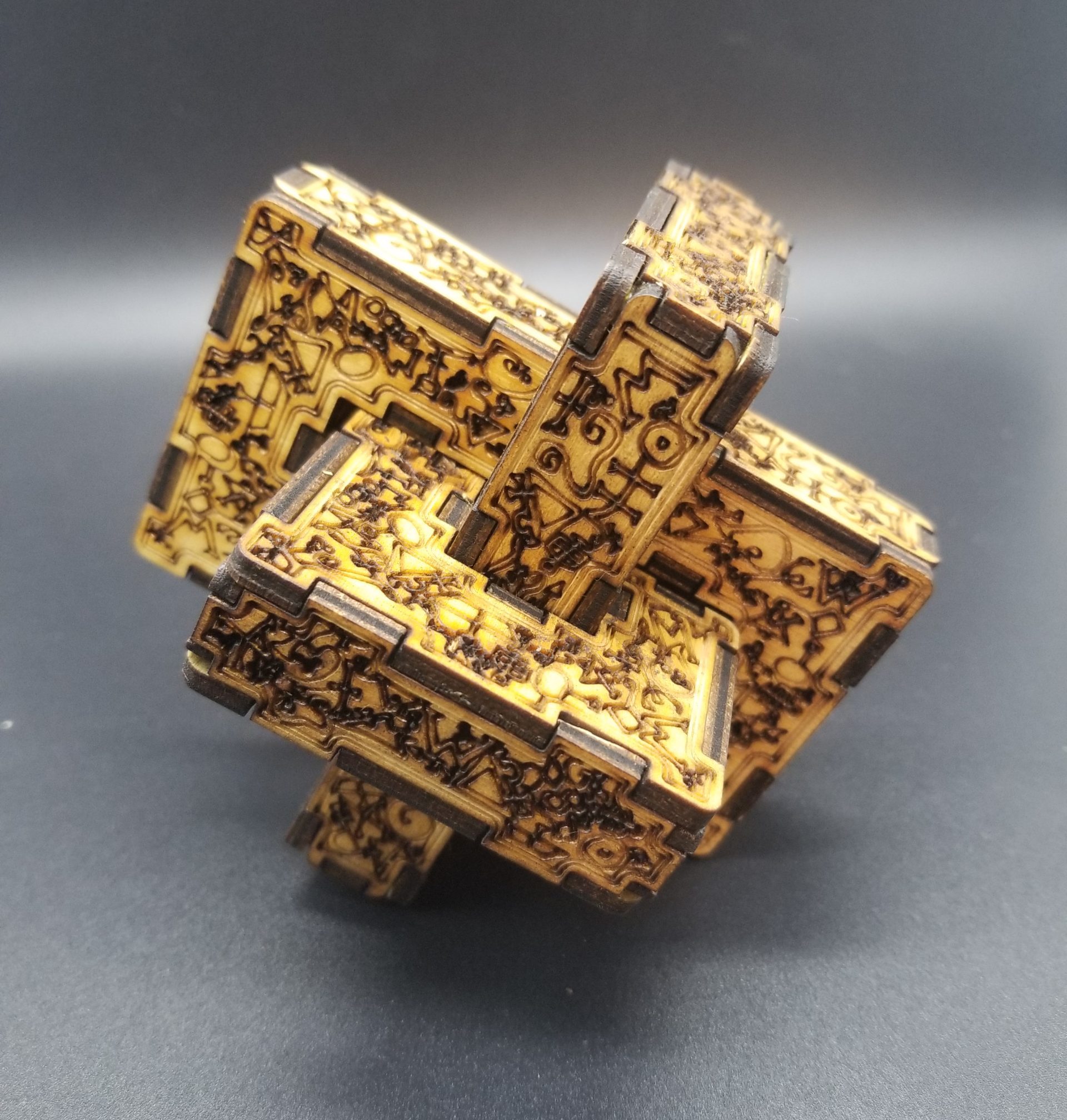 Double Cross puzzle- White Rabbit Gameworks